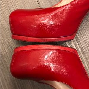 Yves Saint Laurent | Shoes | Ysl Tribute Platform Pump | Poshmark